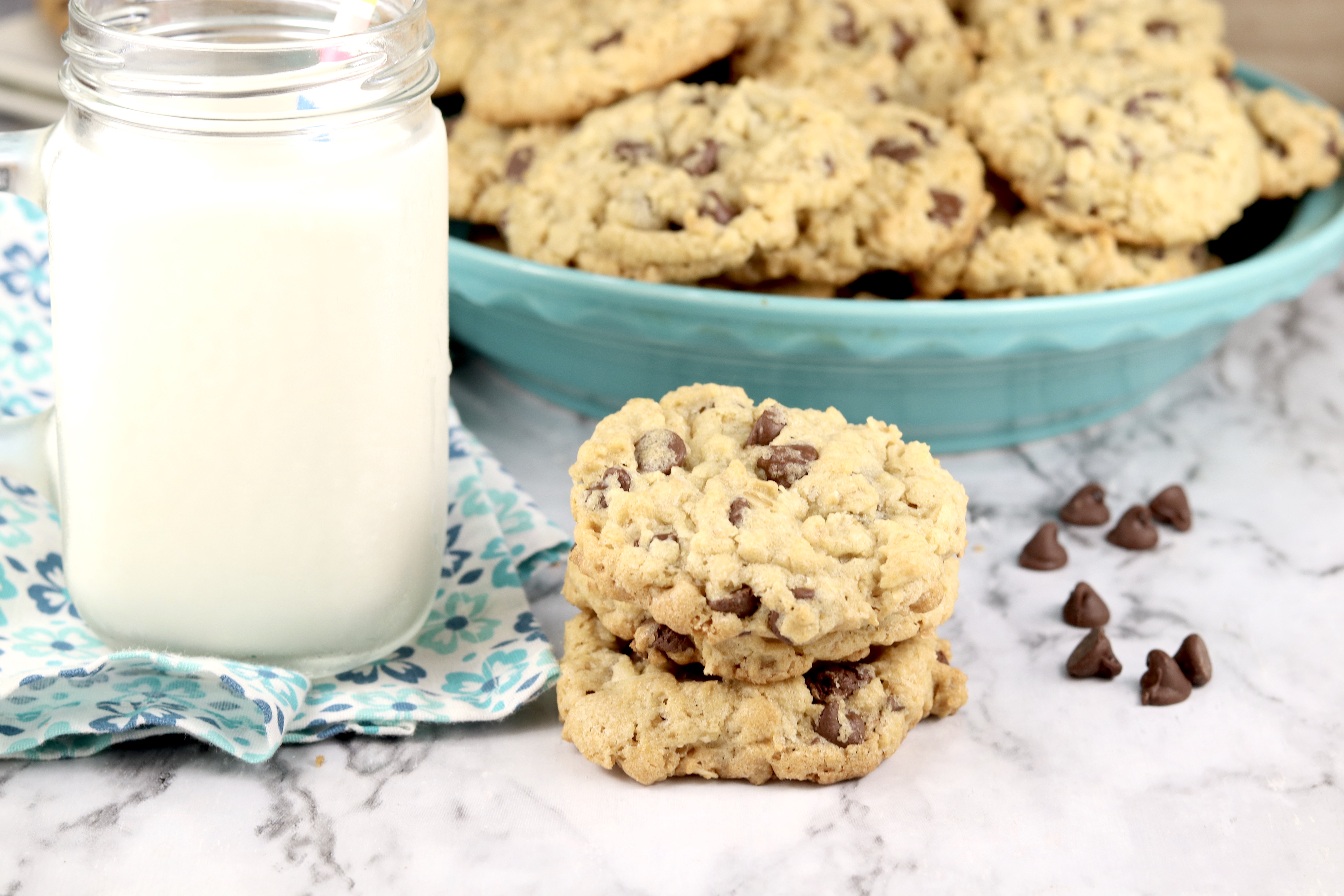 Dish Pan Cookies {One Bowl - No Mixer} - Miss in the Kitchen