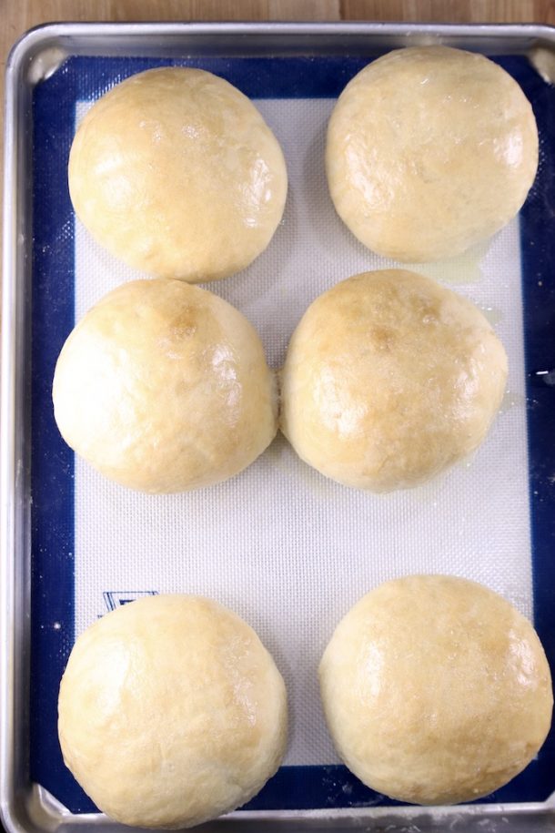 Homemade Bread Bowls Recipe - Miss in the Kitchen
