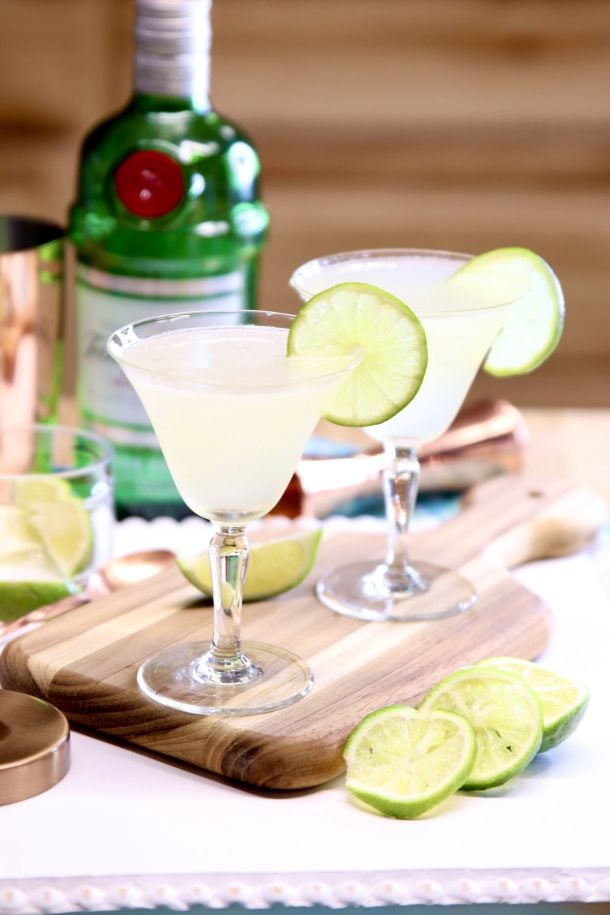 Gimlet Cocktail {3 Ingredients} - Miss in the Kitchen