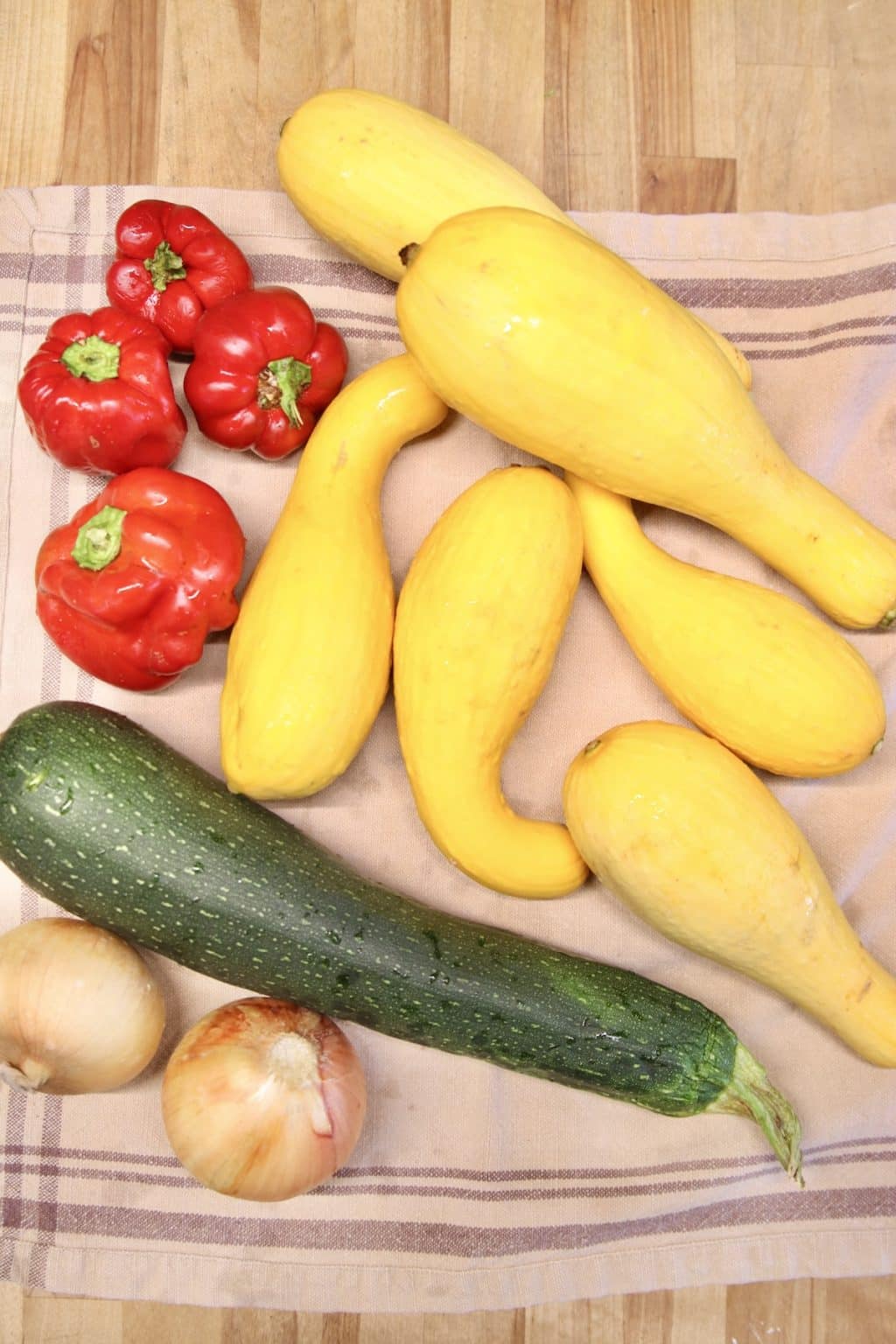 Squash Relish (Yellow Squash or Zucchini Relish) - Miss in the Kitchen