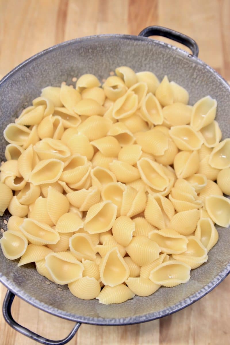 Ham and Cheese Pasta - Miss in the Kitchen