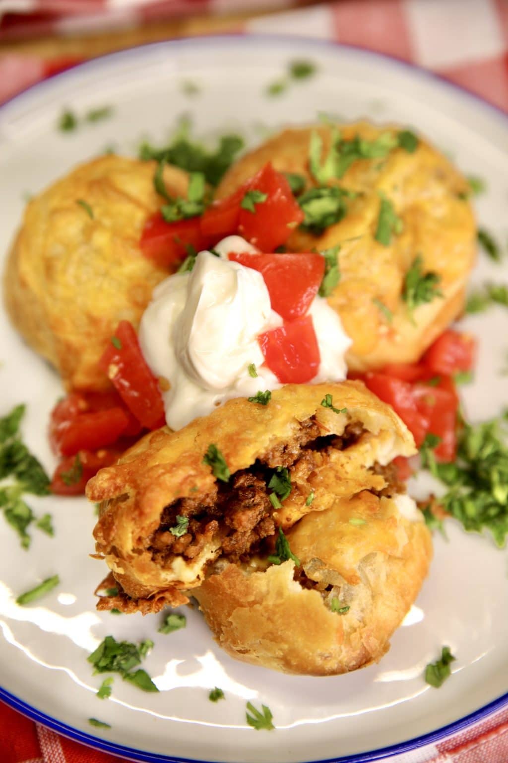 Taco Bombs {Ready in 35 Minutes} - Miss in the Kitchen