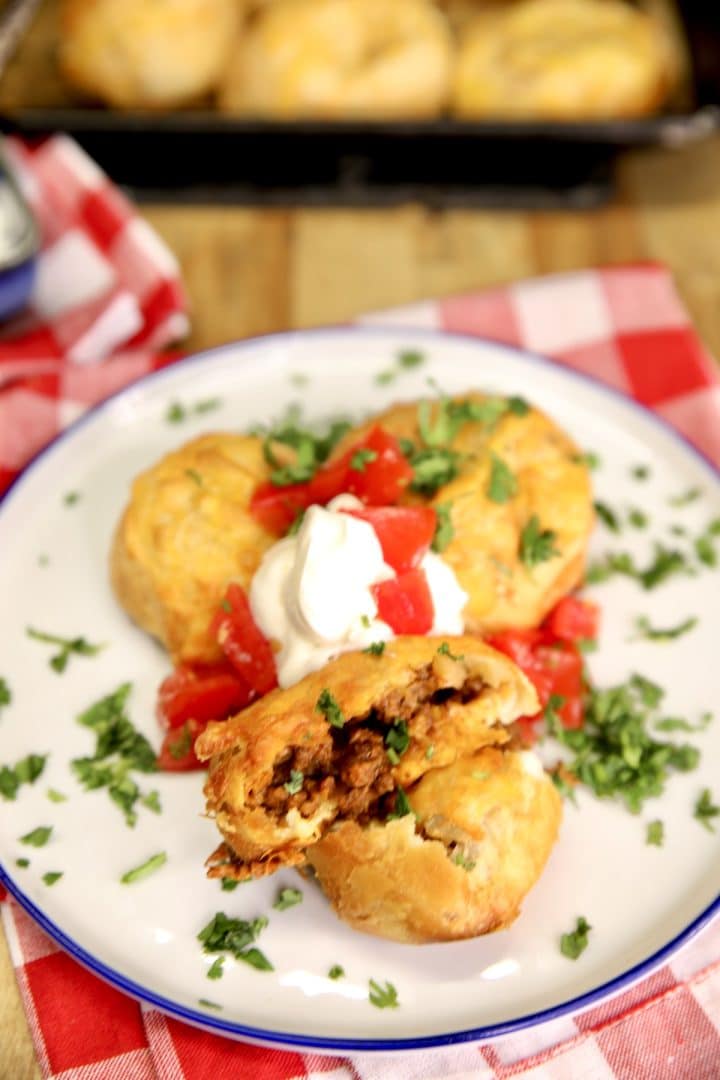 Taco Bombs {Ready in 35 Minutes} - Miss in the Kitchen