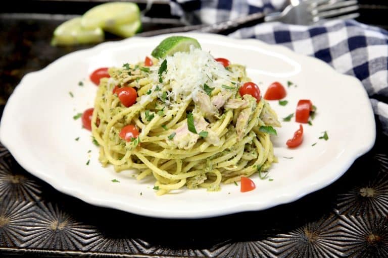 Green Spaghetti (with Chicken) - Miss in the Kitchen