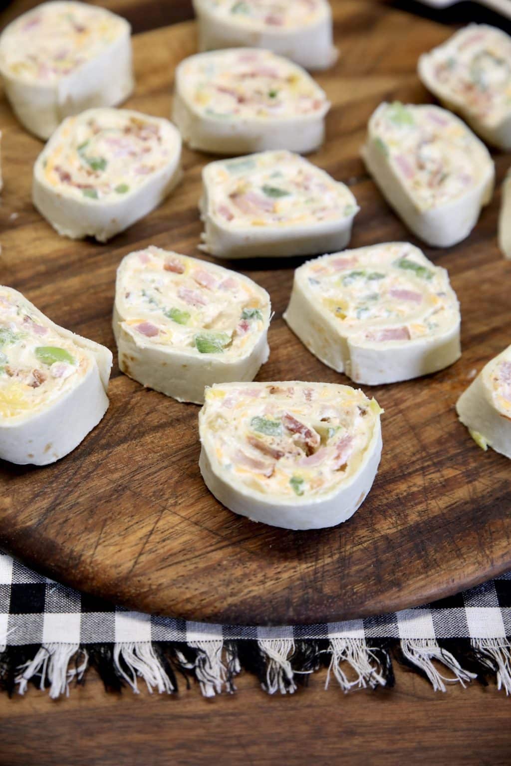 Hawaiian Tortilla Roll Ups (ham, bacon & pineapple) - Miss in the Kitchen
