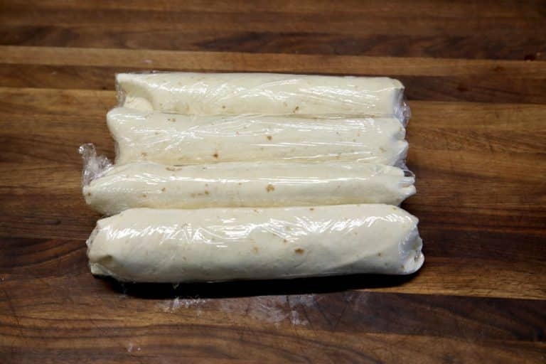 Hawaiian Tortilla Roll Ups (ham, bacon & pineapple) - Miss in the Kitchen