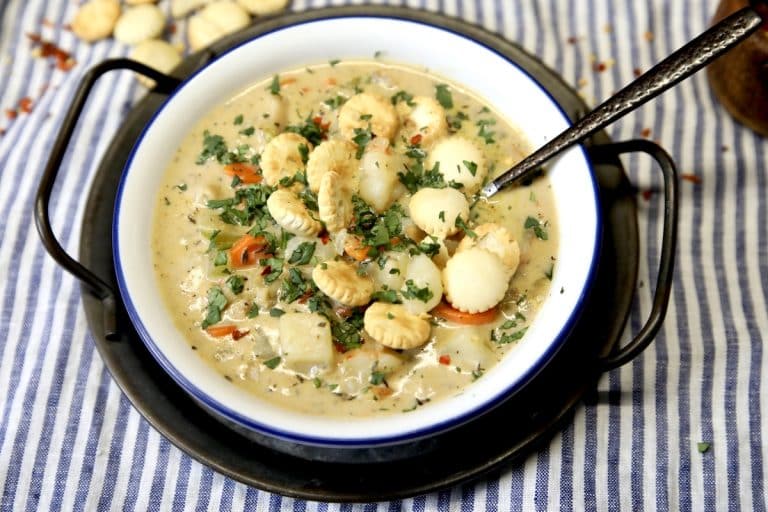Easy Seafood Chowder (with Clams & Shrimp) - Miss in the Kitchen