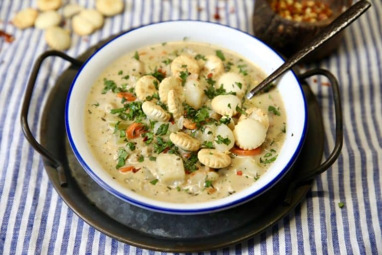 Easy Seafood Chowder (with Clams & Shrimp) - Miss in the Kitchen